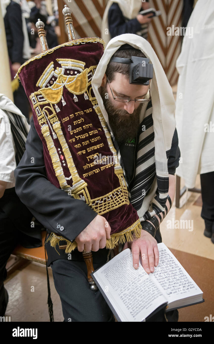 Synagogue During Ceremony High Resolution Stock Photography and Images ...