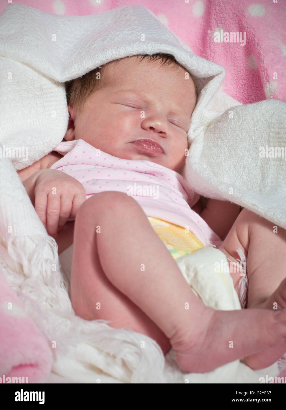 New born baby girl hi-res stock photography and images - Alamy