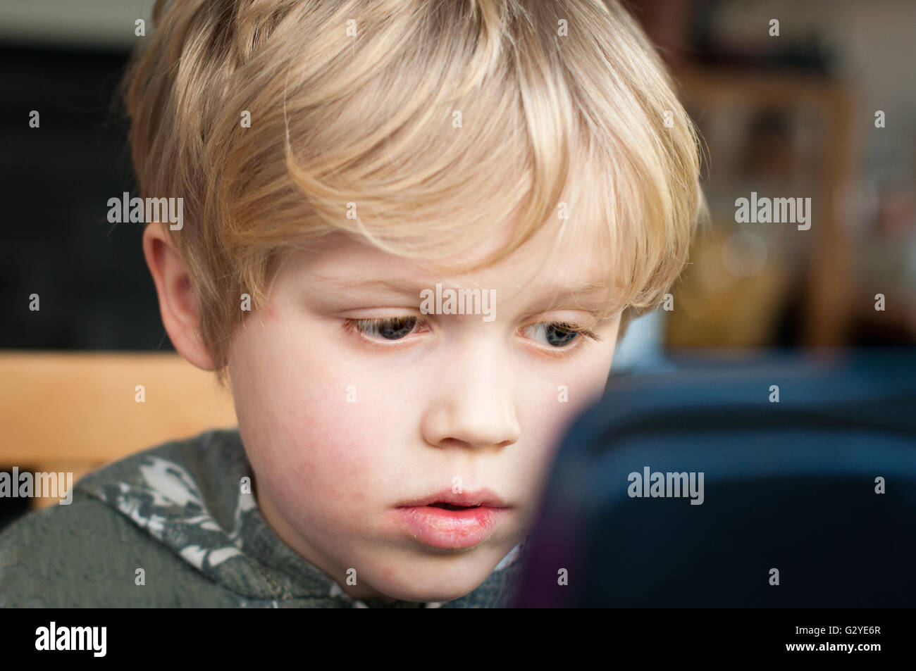 Child online using social media Stock Photo - Alamy
