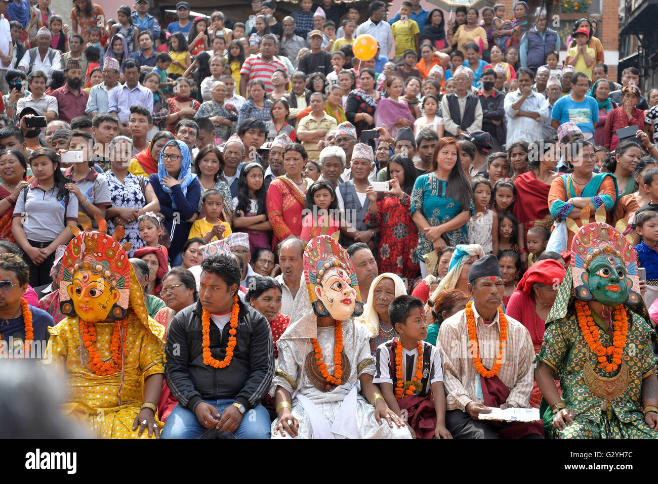 Newari dance hi-res stock photography and images - Alamy