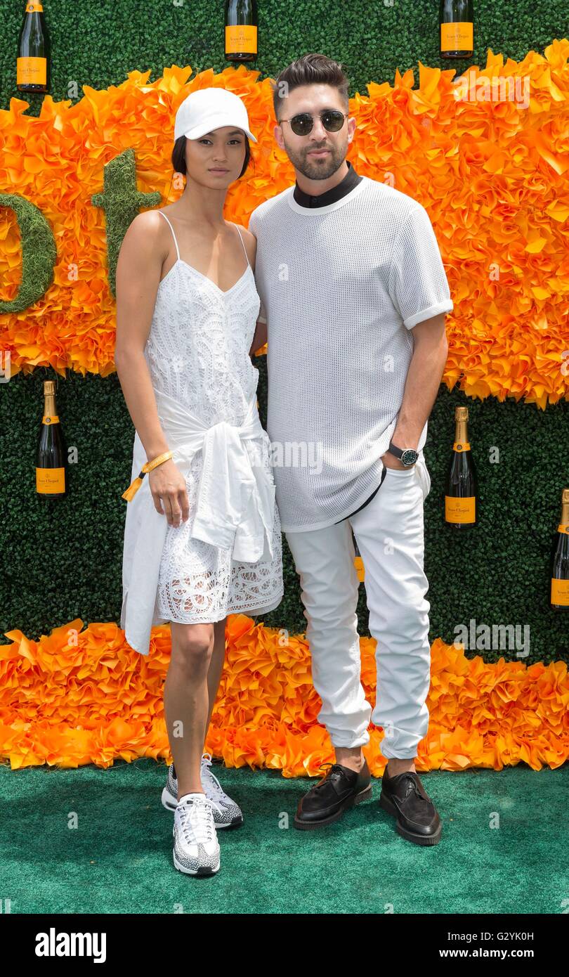 Sharina hi-res stock photography and images - Alamy