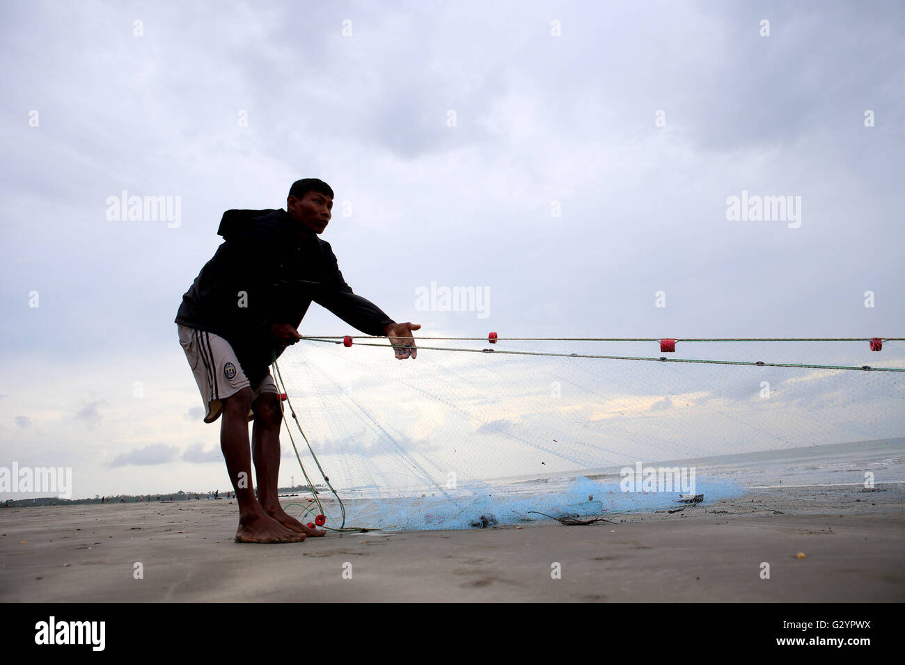Entering prison hi-res stock photography and images - Alamy