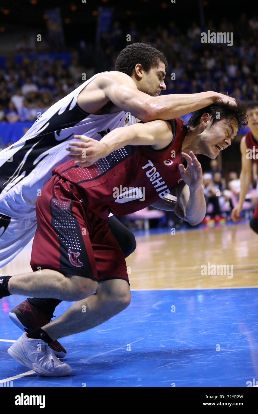 nd Yoyogi Gymnasium, Tokyo, Japan. 4th June, 2016. (L-R) Gavin Edwards ...