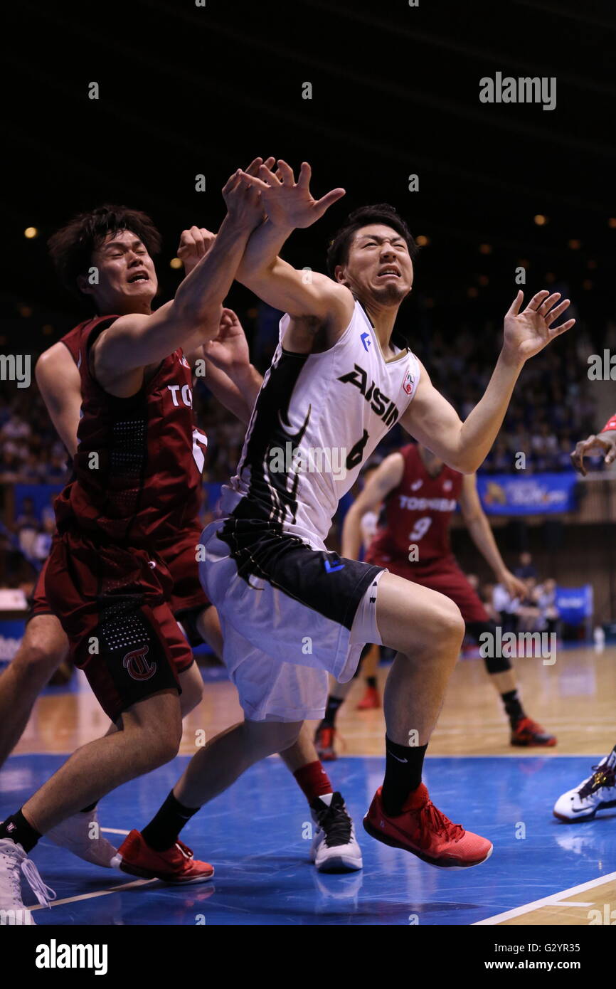 nd Yoyogi Gymnasium, Tokyo, Japan. 4th June, 2016. (L-R) Yuma Fujii ...