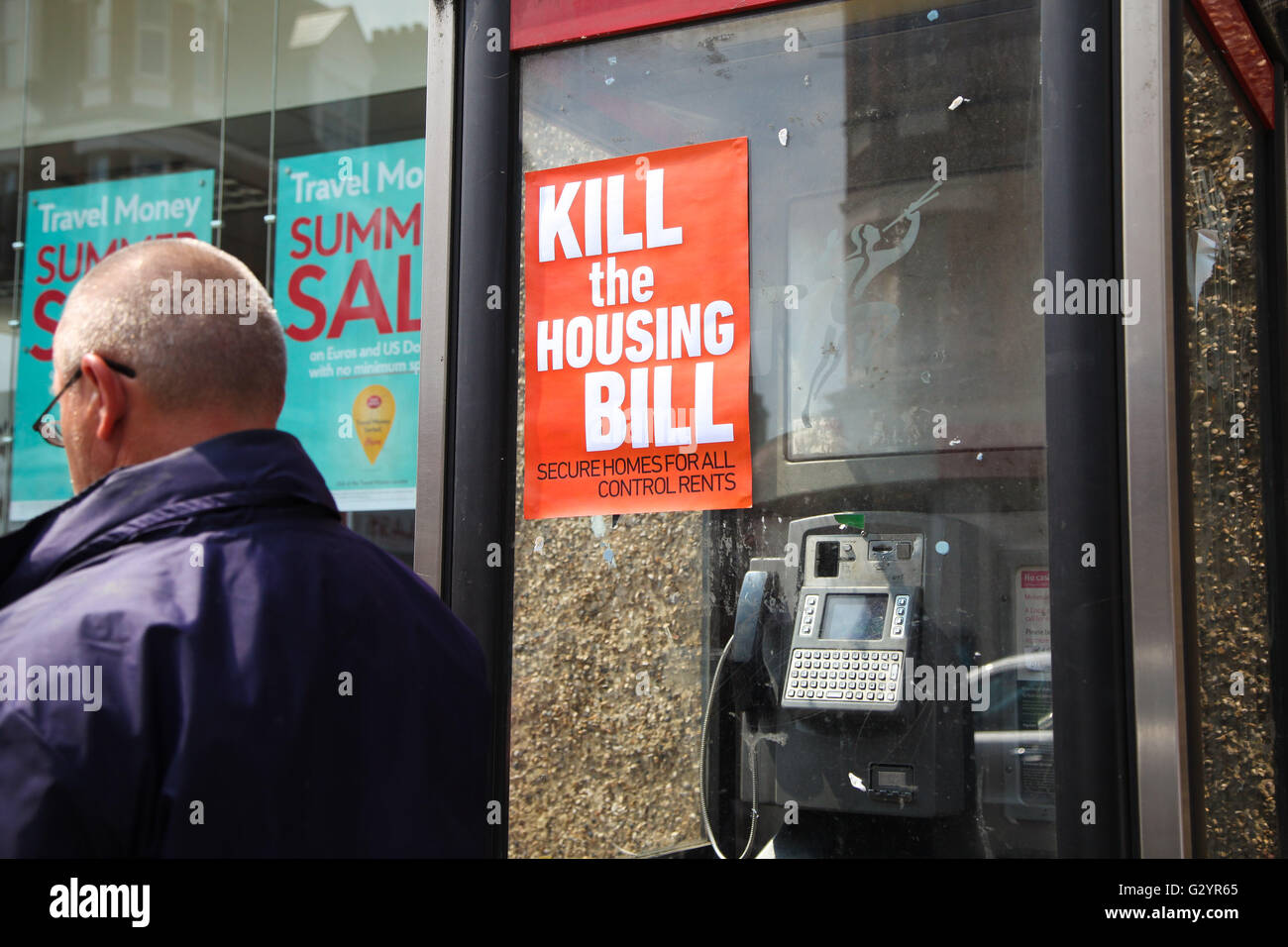 Phone bill bt hi-res stock photography and images - Alamy
