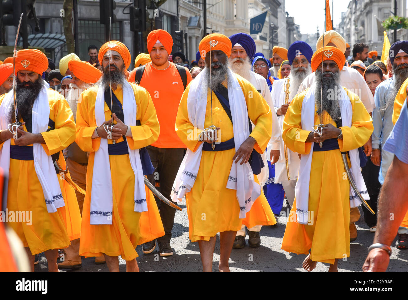 Trafalgar Square, London, UK. 5th June 2016. Sikhs march through London ...