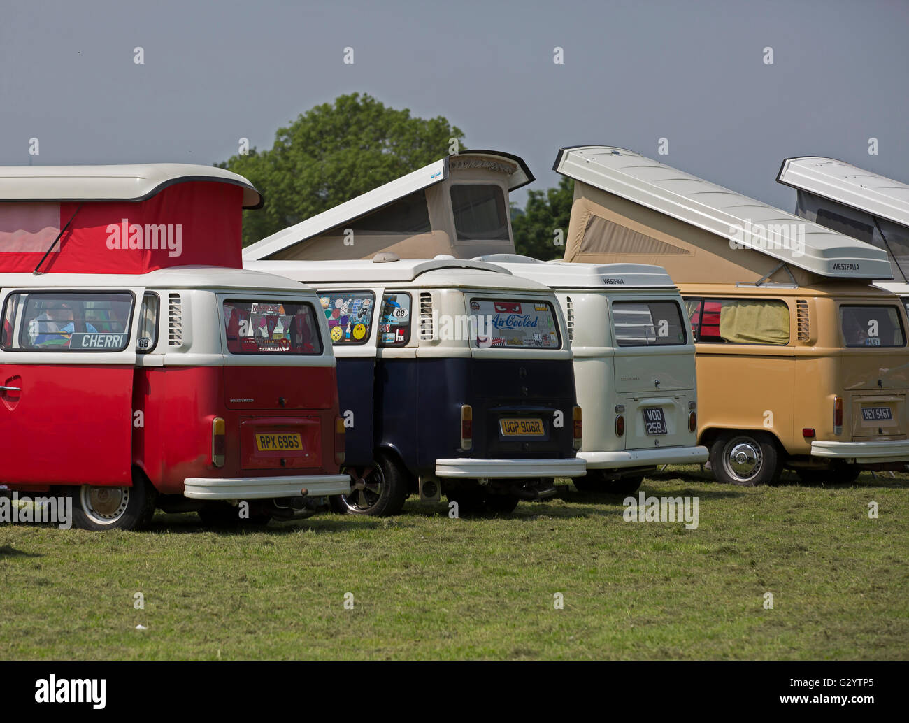 Camper vans on display at the Classic Car show 2016 in Norman Park ...