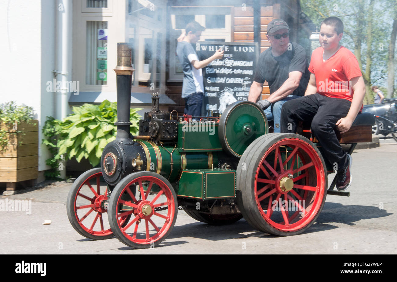 Lion engines hi-res stock photography and images - Alamy