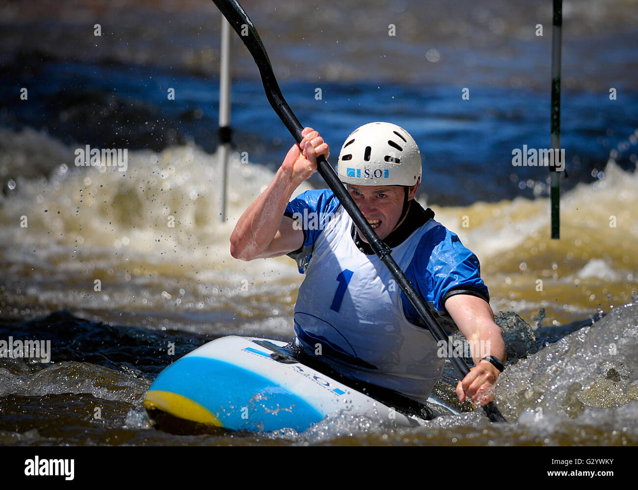 Lyons, Colorado, USA. 4th June, 2016. One of USA's best known paddlers ...
