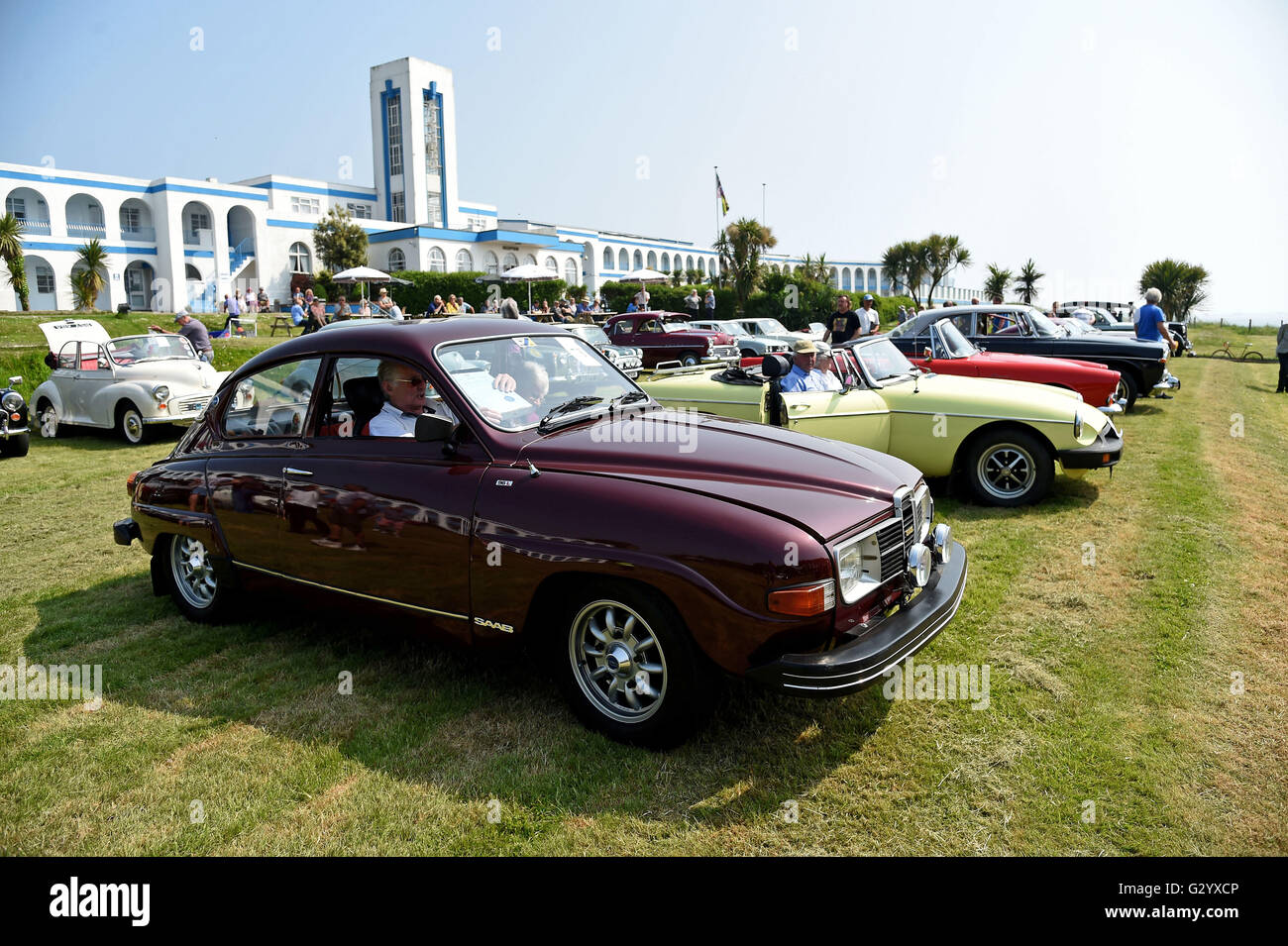 Country classic hi-res stock photography and images - Alamy