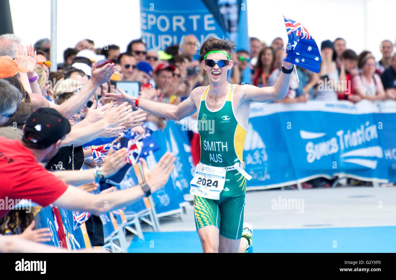 Australian triathlon hi-res stock photography and images - Alamy