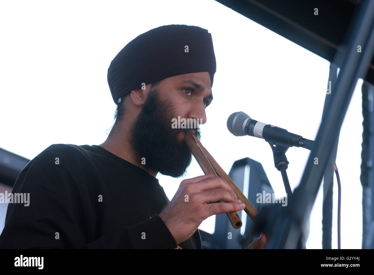 London,England,UK : 5th June 2016 : Speakers Jas Singh Golden Roots ...