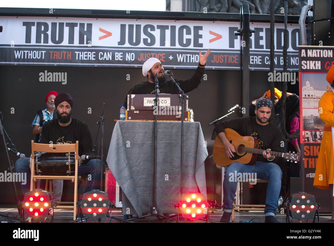 London,England,UK : 5th June 2016 : Speakers Jas Singh Golden Roots ...