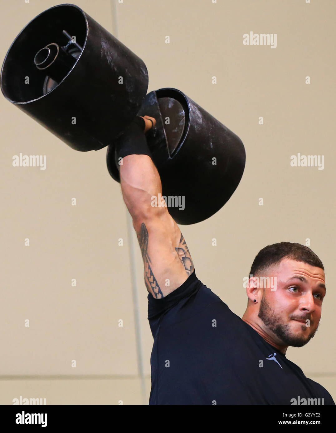 Toronto, Canada. 5th June, 2016. A contestant competes during the Giant ...
