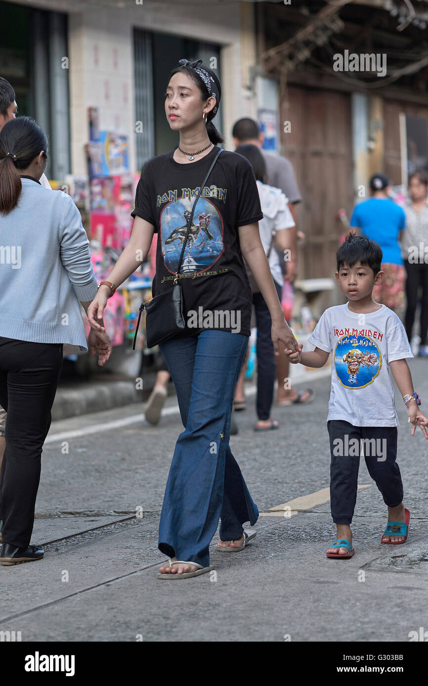 A tall and elegant Asian mother and child. Thailand S. E. Asia Stock ...