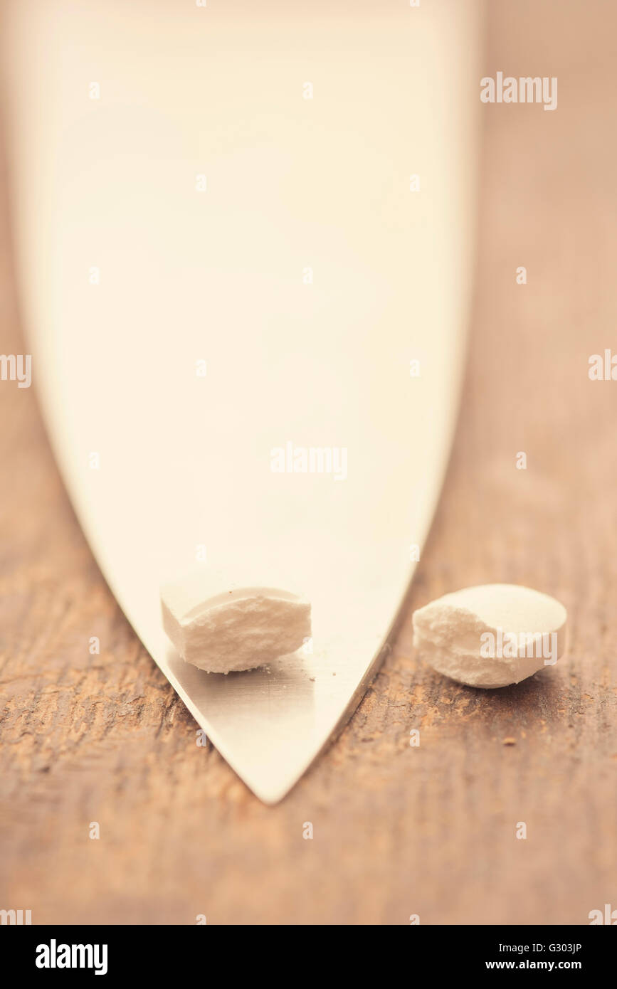 Medical capsule hi-res stock photography and images - Alamy