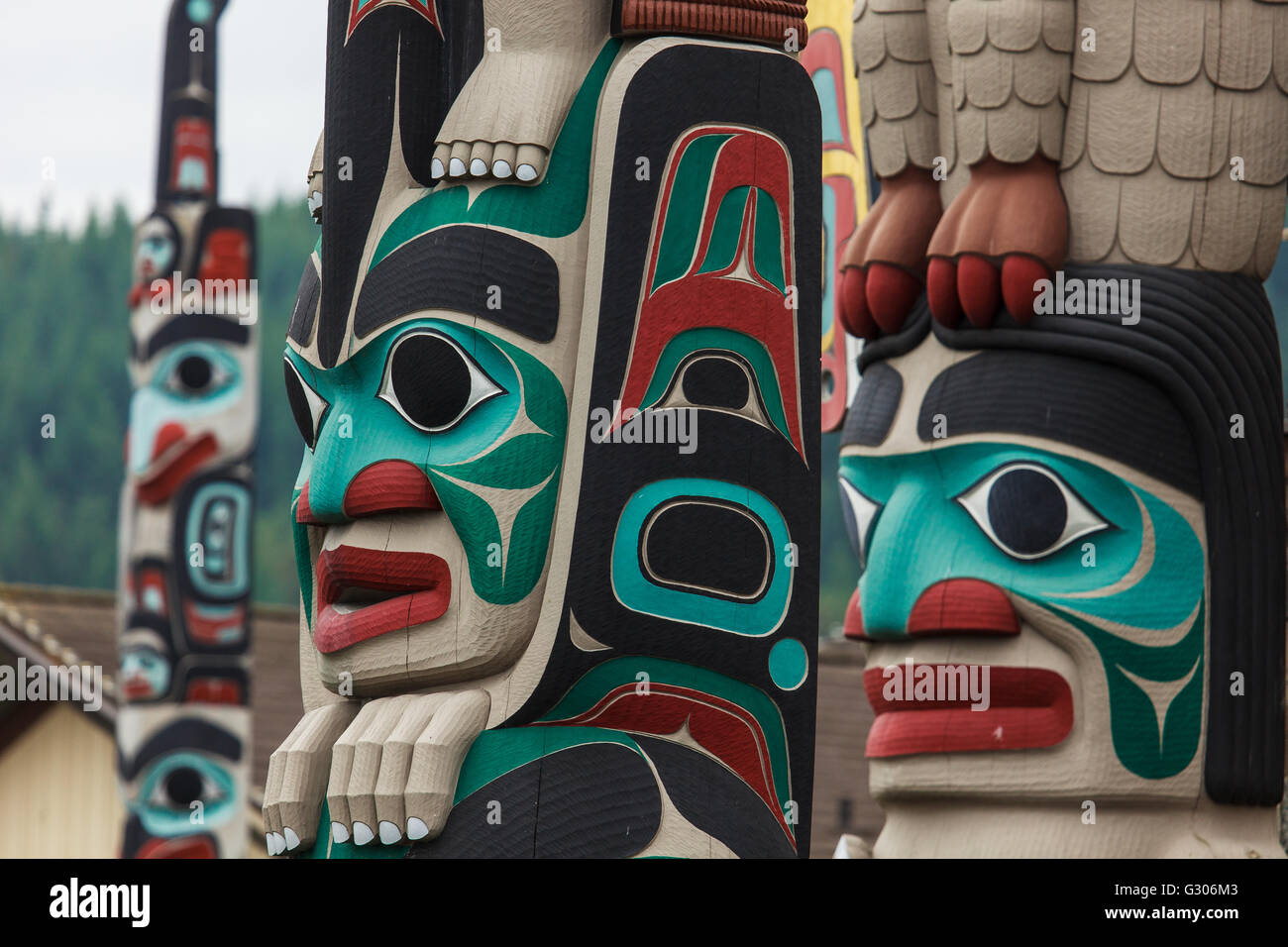 Native American Totems Stock Photo - Alamy