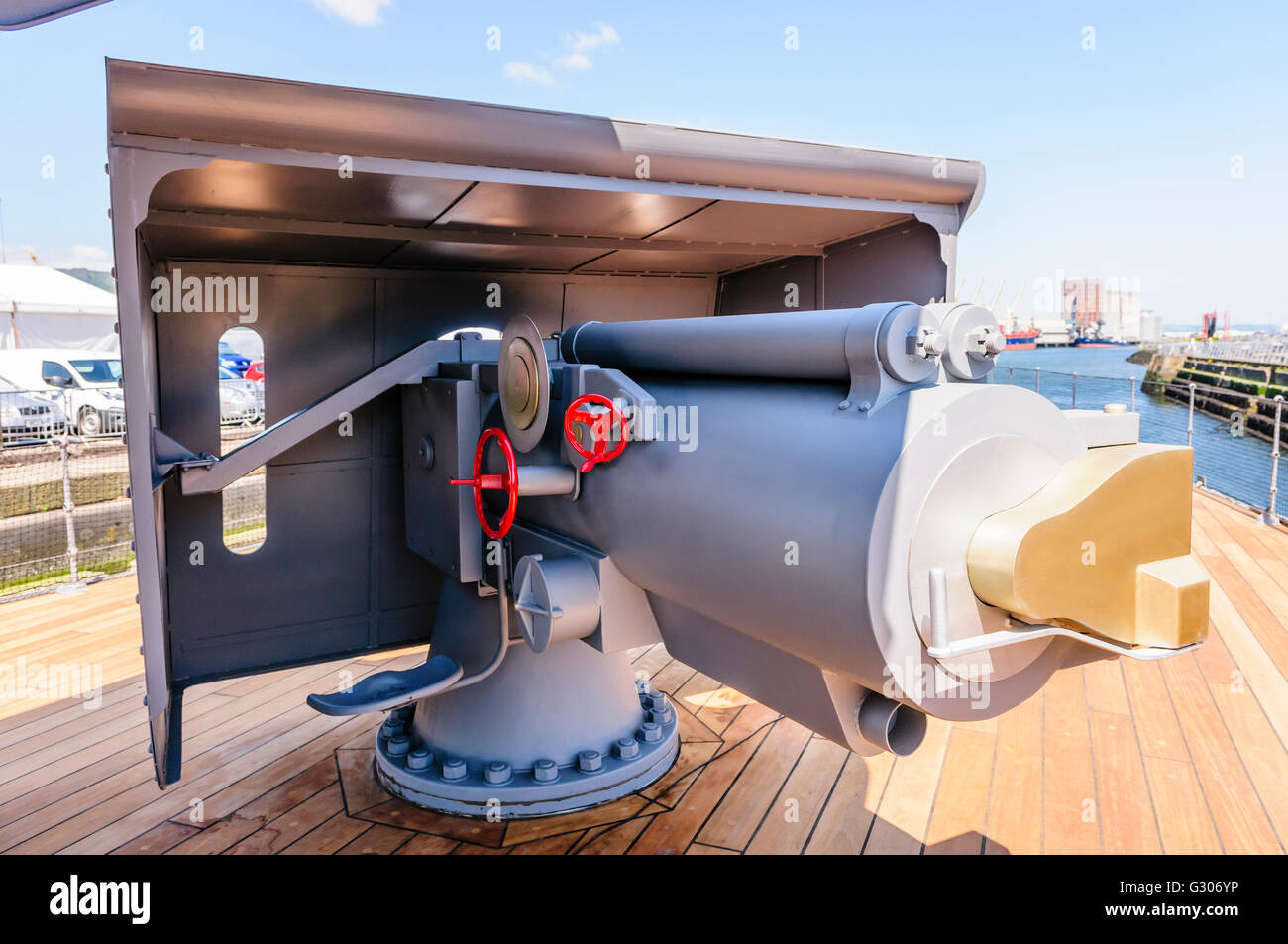 6 inch naval gun High Resolution Stock Photography and Images - Alamy