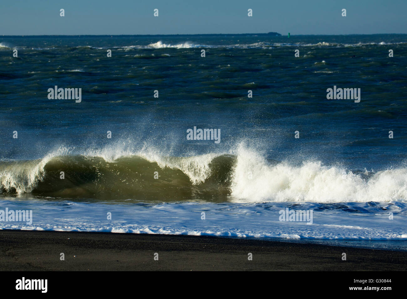 Beach surf, Damon Point State Park, Washington Stock Photo - Alamy