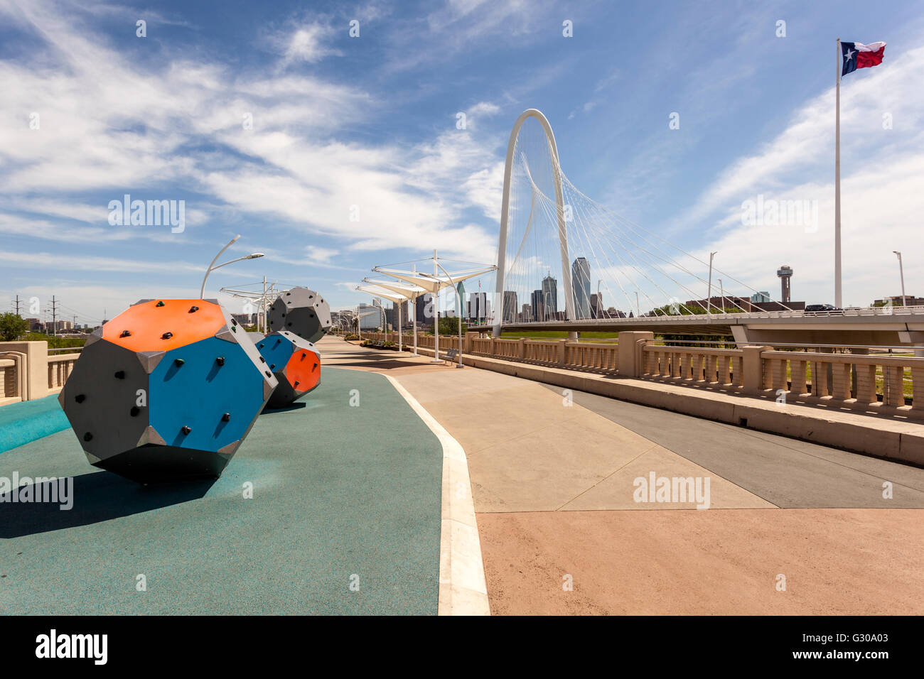 Calatrava Bridge Dallas High Resolution Stock Photography and Images ...