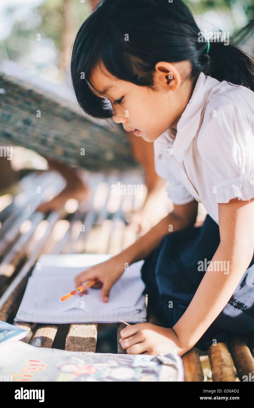 Cambodian primary school hi-res stock photography and images - Alamy