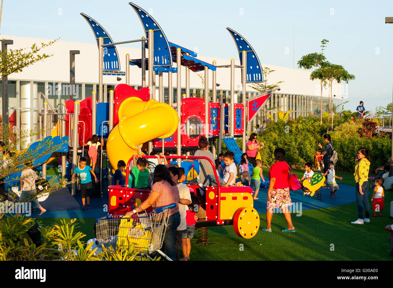 Sm Mall Cebu City Philippines Stock Photos & Sm Mall Cebu City ...