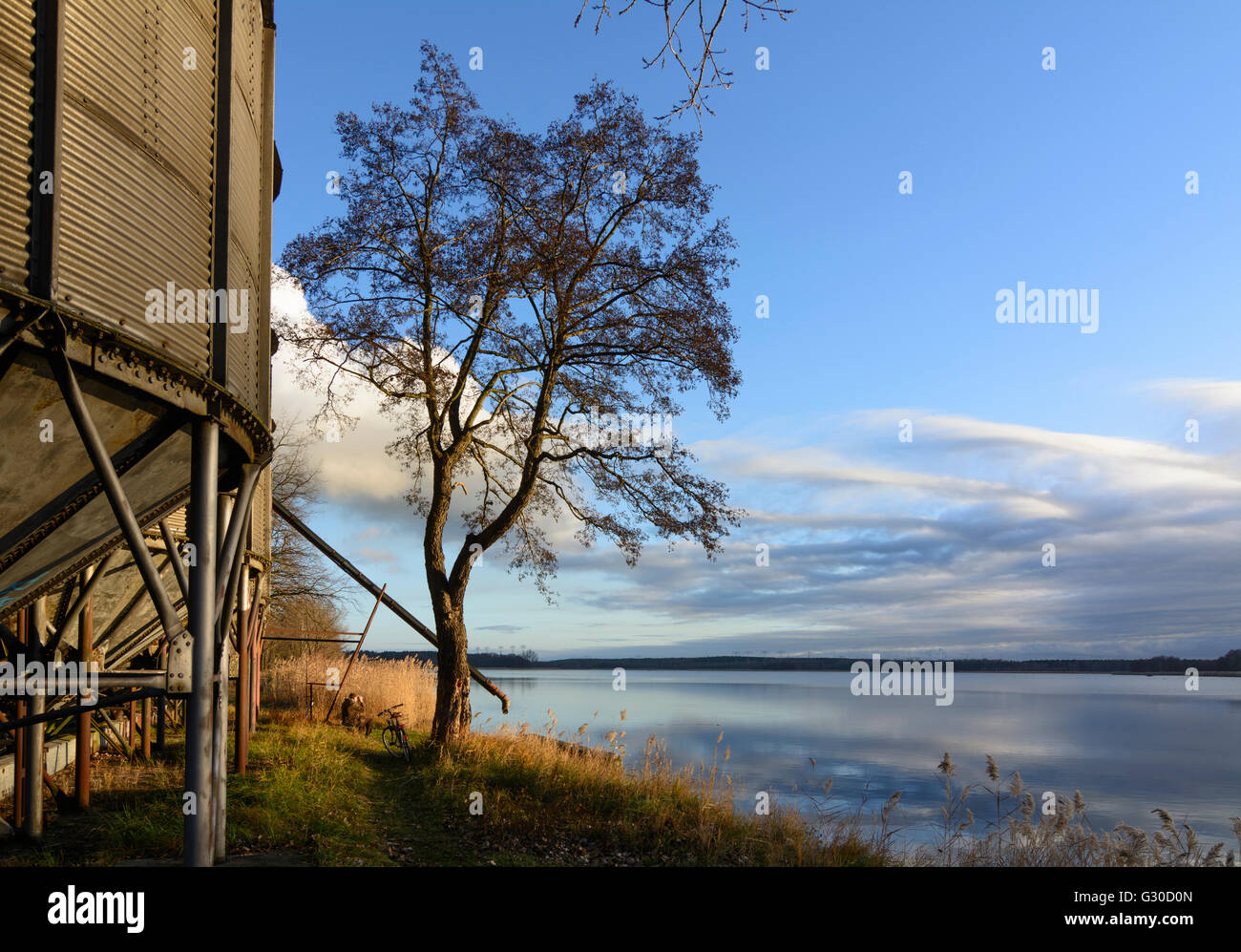 Fish feeding silo hi-res stock photography and images - Alamy