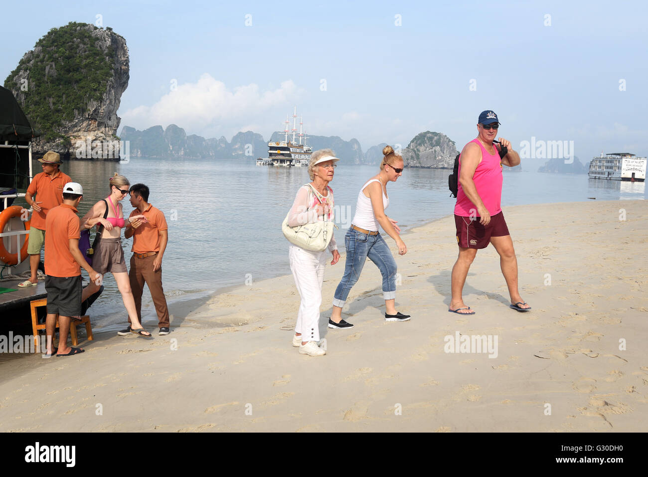Ha Long Halong bay islands cruise tourist site Stock Photo - Alamy