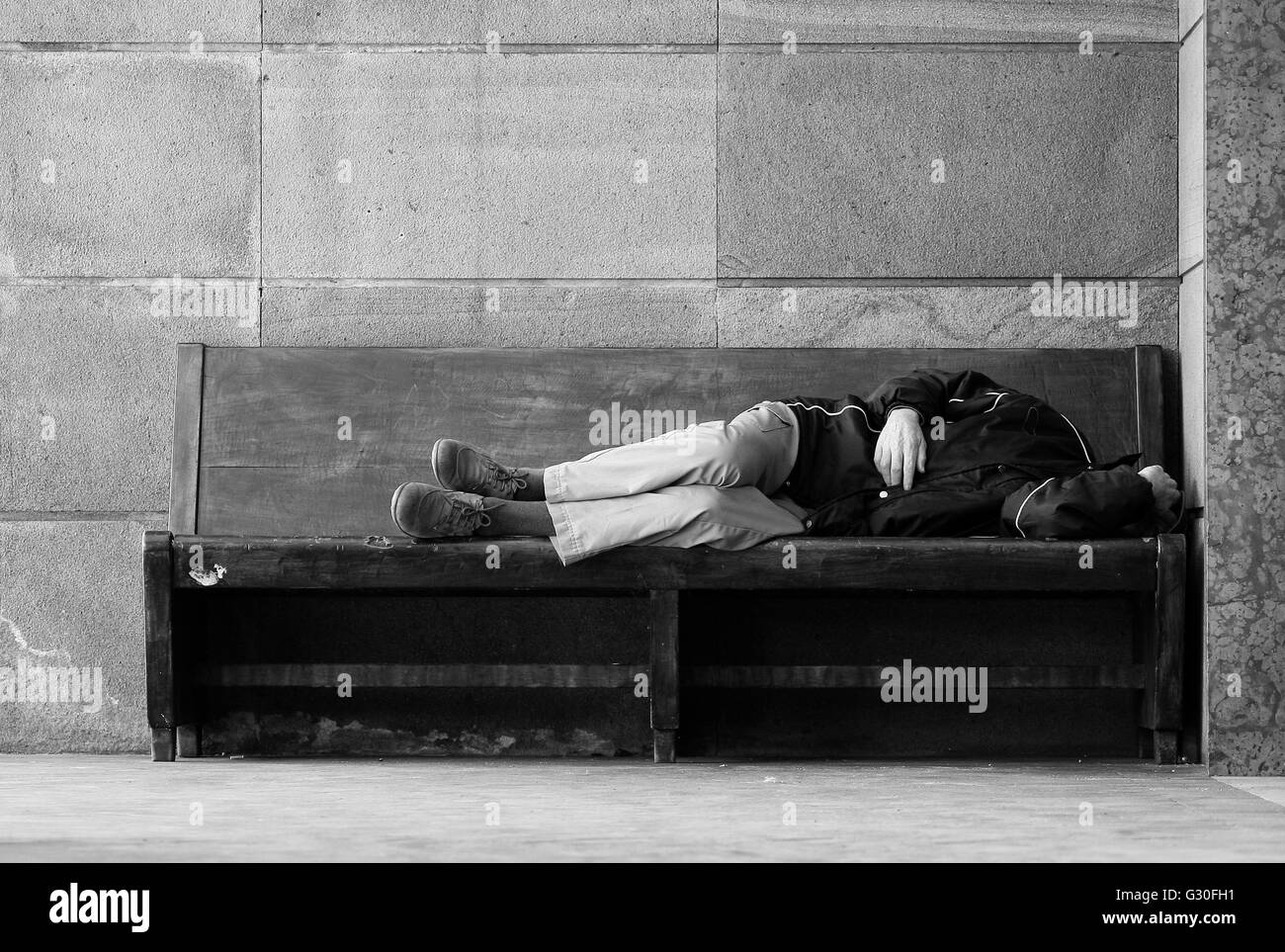 Cold and homeless Black and White Stock Photos & Images - Alamy