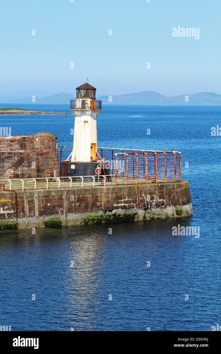 Ardrossan lighthouse guarding the harbor entrance to Ardrossan port on ...