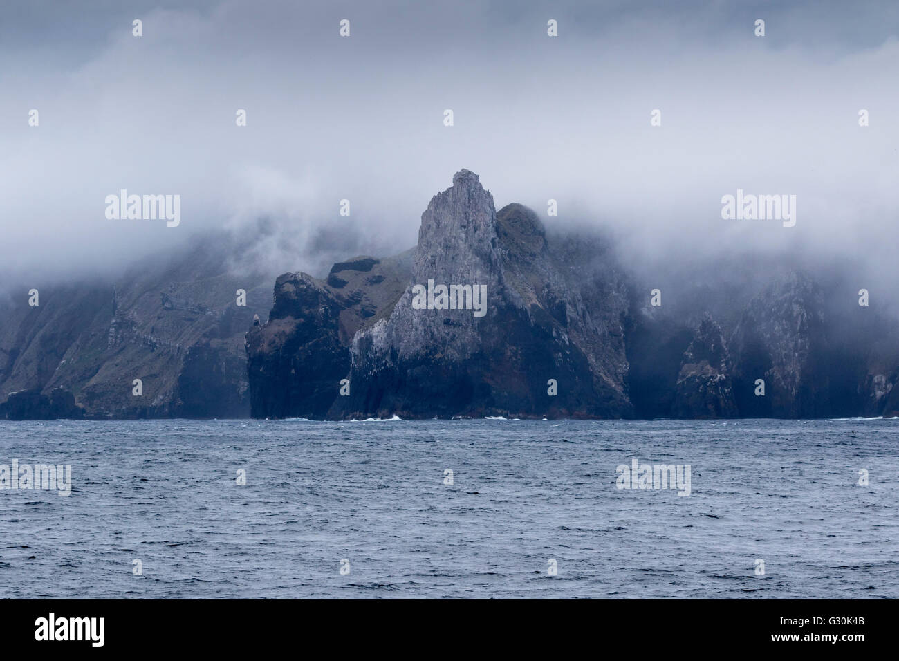 Jagged rocks at the Antipodes Islands, New Zealand sub-Antarctic Stock ...