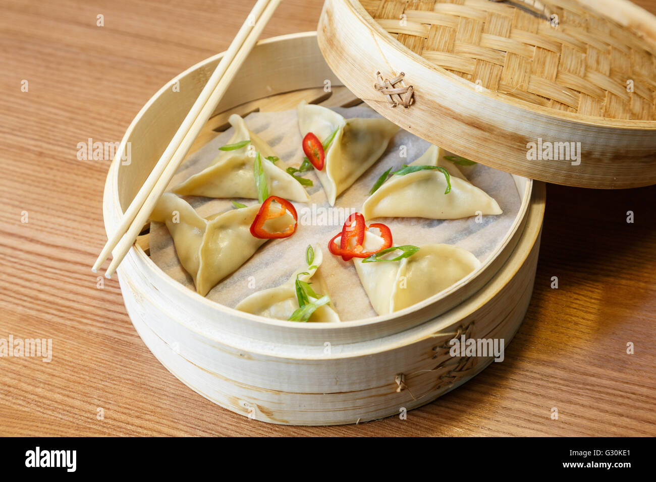 Dim sum container in restaurant High Resolution Stock Photography and ...
