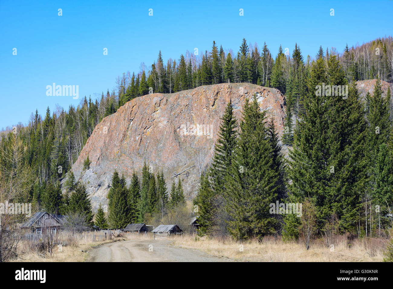 Siberian village hi-res stock photography and images - Alamy