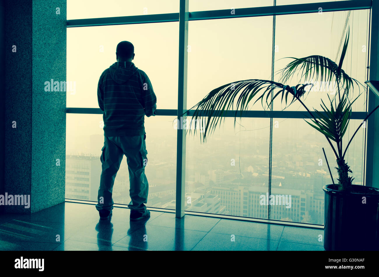 Man window silhouette hi-res stock photography and images - Alamy