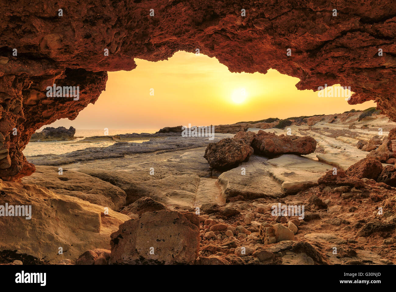 Beautiful natural rock arch hi-res stock photography and images - Alamy