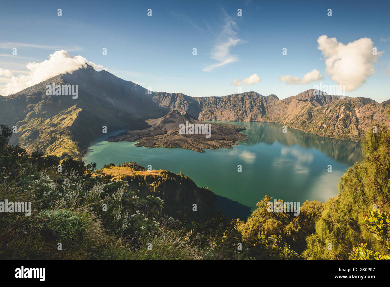Mt Rinjani from the western side of the crater Stock Photo - Alamy