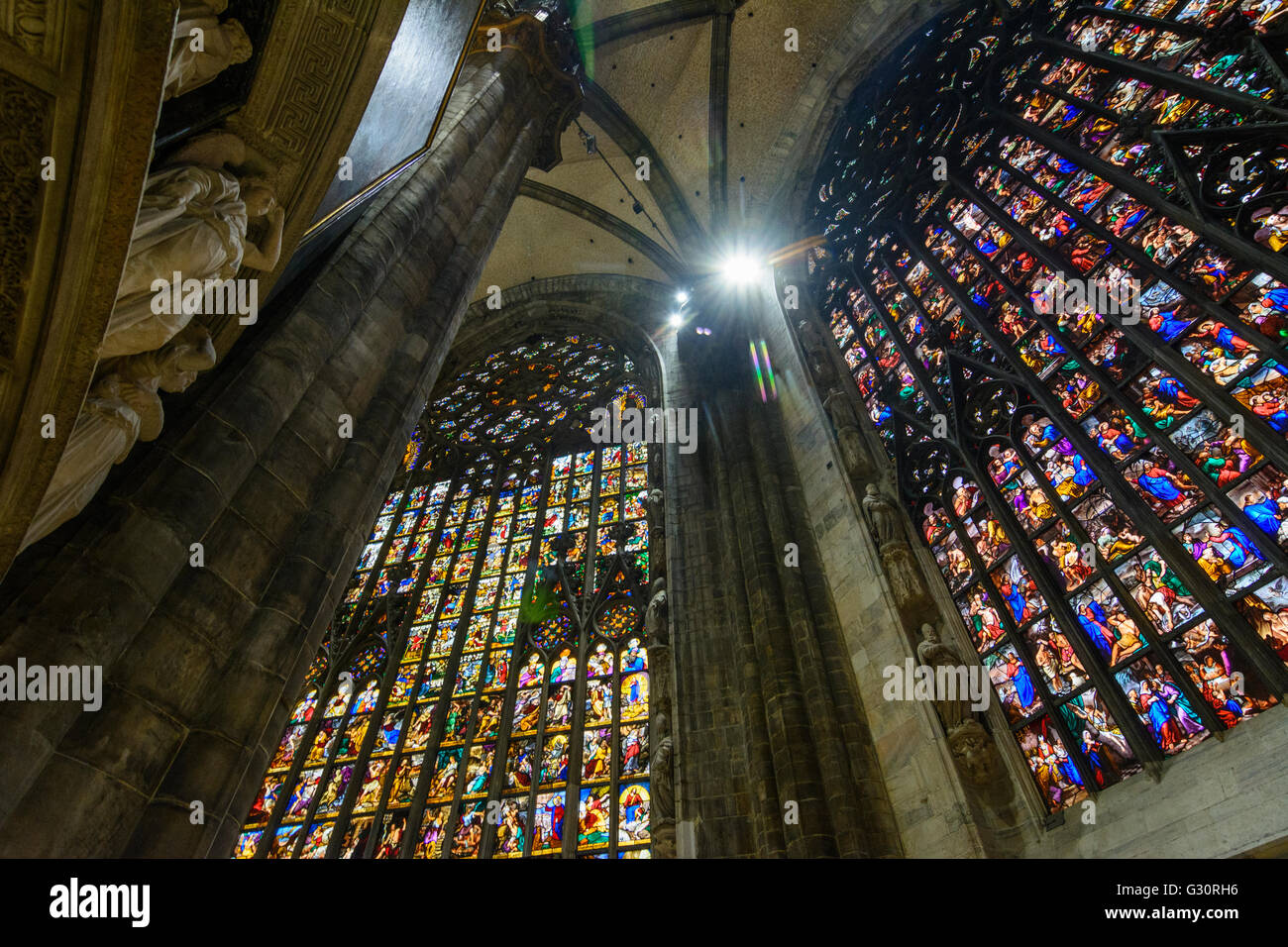 Milan cathedral window hi-res stock photography and images - Alamy