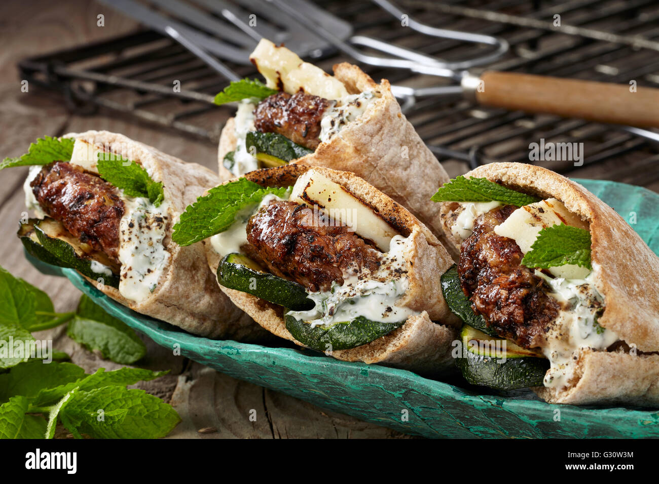 Lamb bread hi-res stock photography and images - Alamy