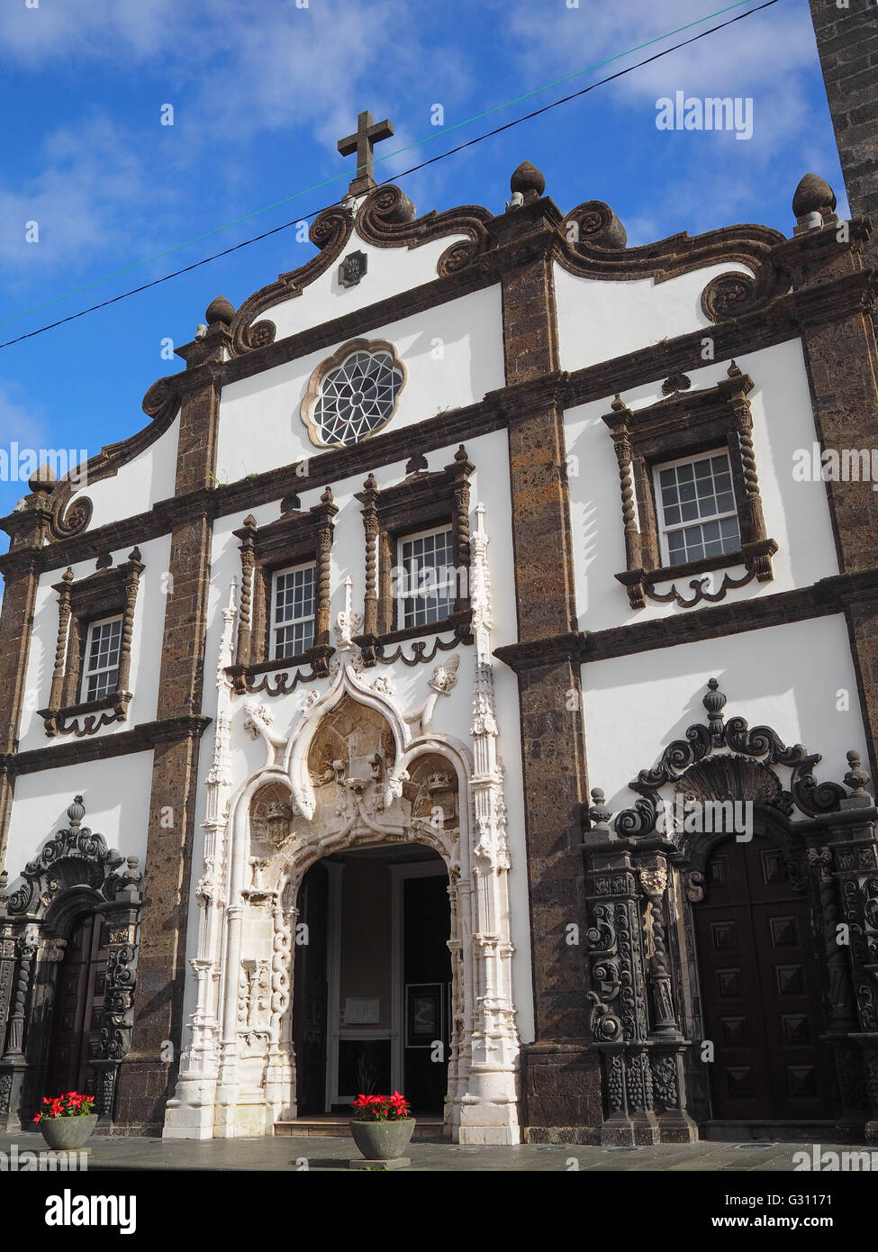 Sao sebastiao azores church hi-res stock photography and images - Alamy