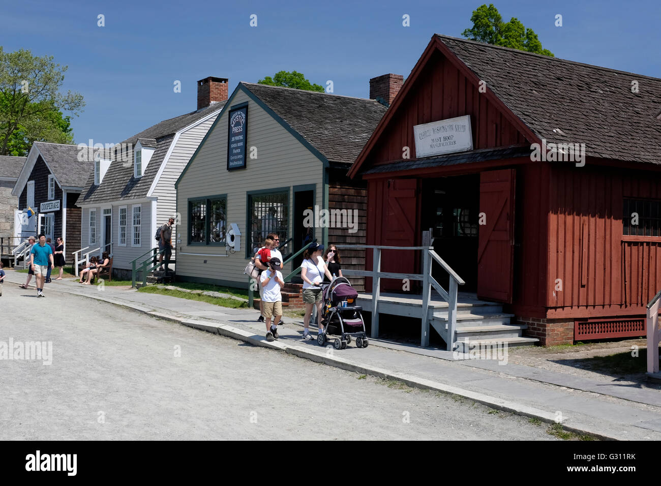 Storefronts and shops in Mystic Seaport, Connecticut Stock Photo - Alamy