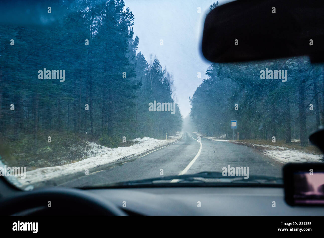Car windscreen view traffic hi-res stock photography and images - Alamy