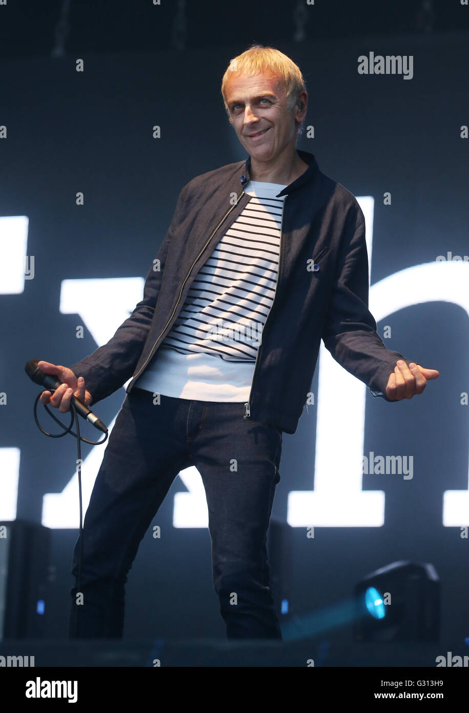 Carl Hyde High Resolution Stock Photography and Images - Alamy