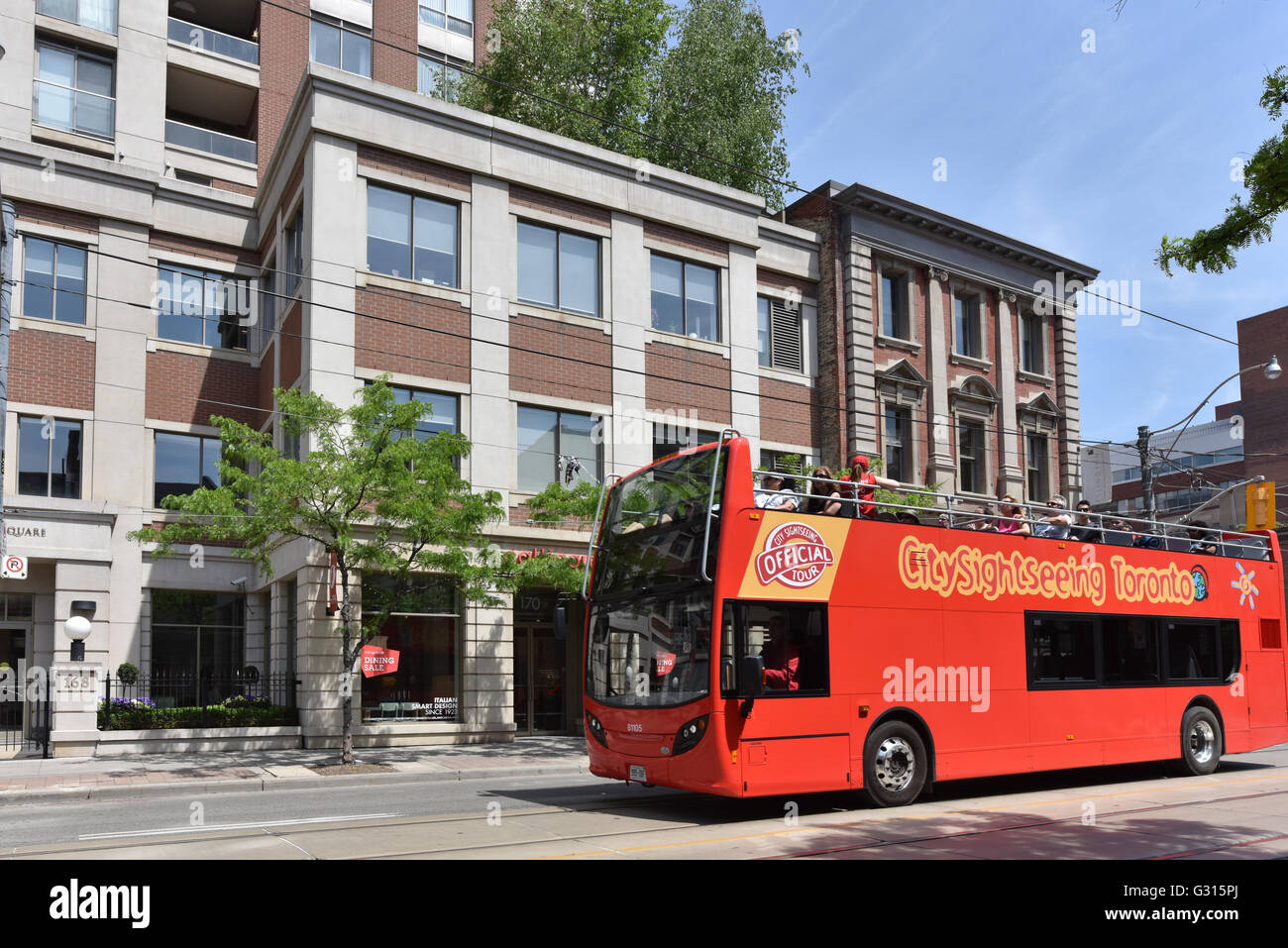 Toronto city sightseeing bus hi-res stock photography and images - Alamy