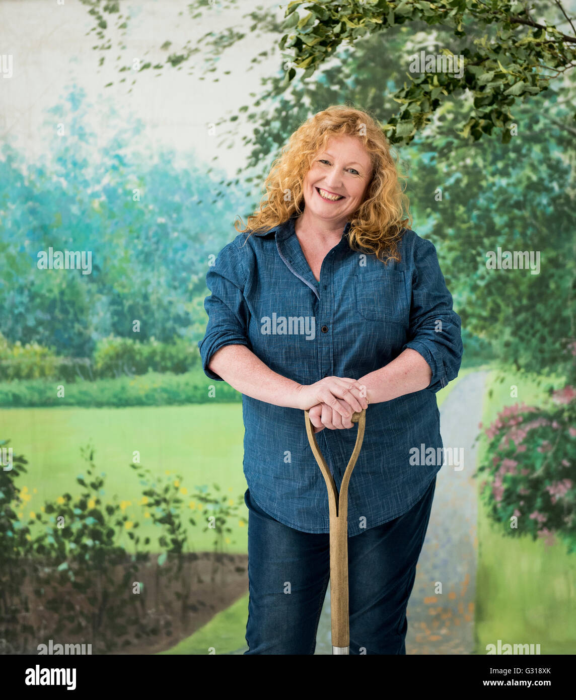 Charlie Dimmock Garden High Resolution Stock Photography and Images - Alamy