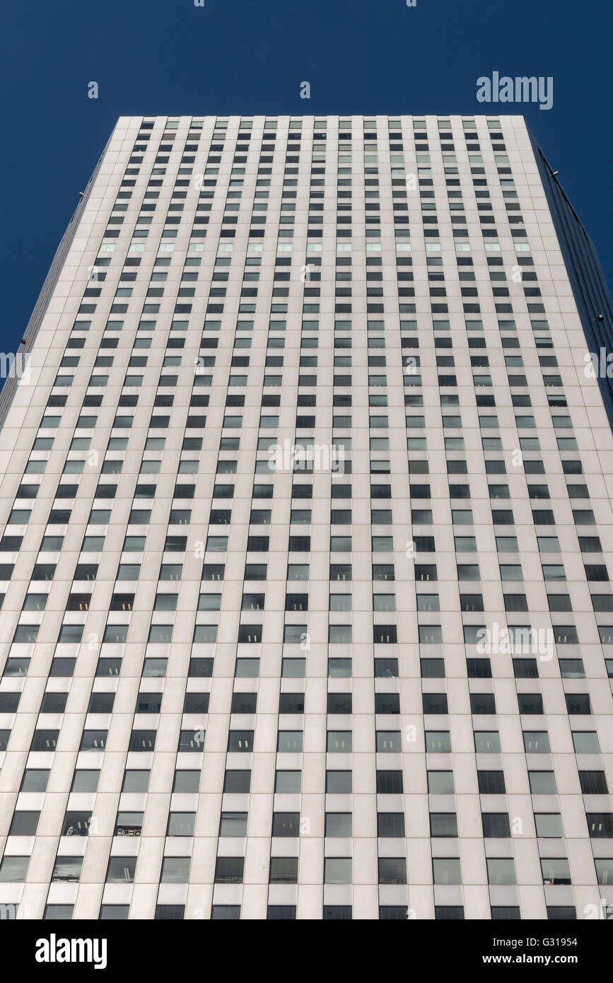 Sumitomo building tokyo hi-res stock photography and images - Alamy