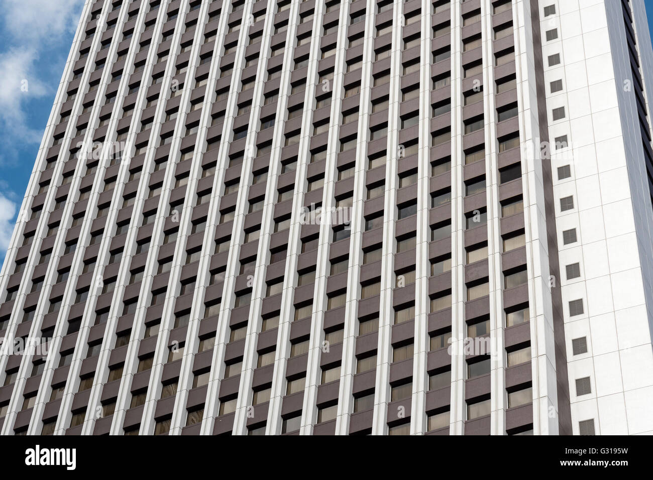 Sompo japan headquarters building hi-res stock photography and images ...