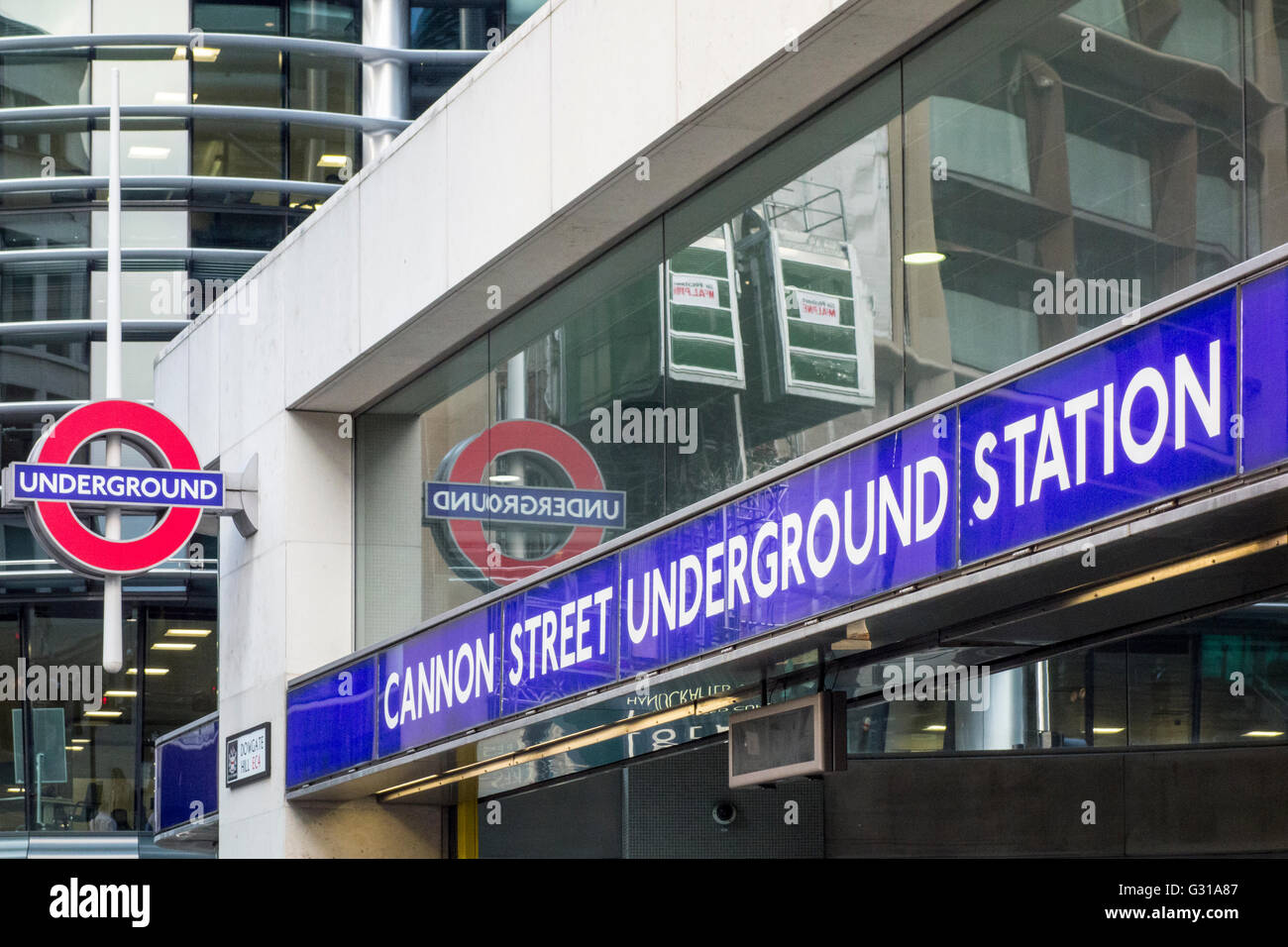 Cannon street station hi-res stock photography and images - Alamy