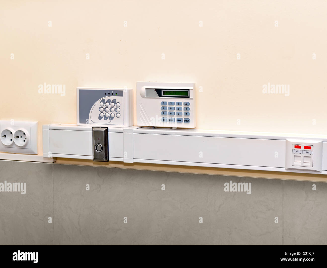 Fire alarm control panel hi-res stock photography and images - Alamy