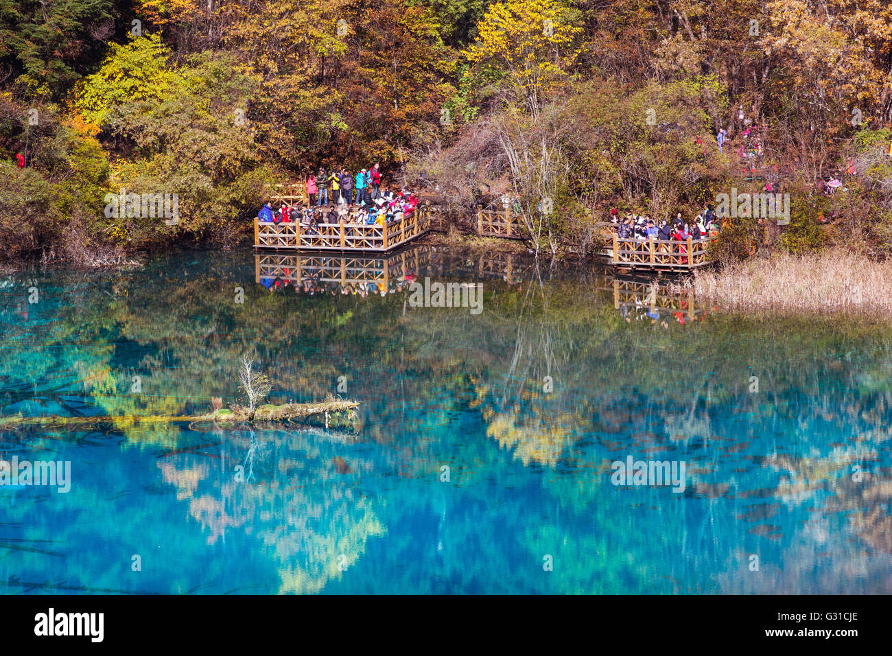 Jiuzhaigou national park hi-res stock photography and images - Alamy