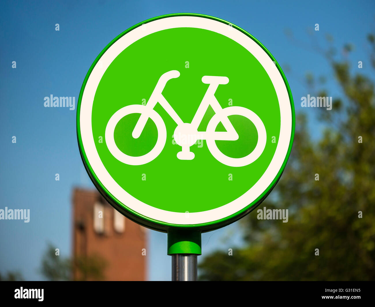 Cycling permitted sign hi-res stock photography and images - Alamy